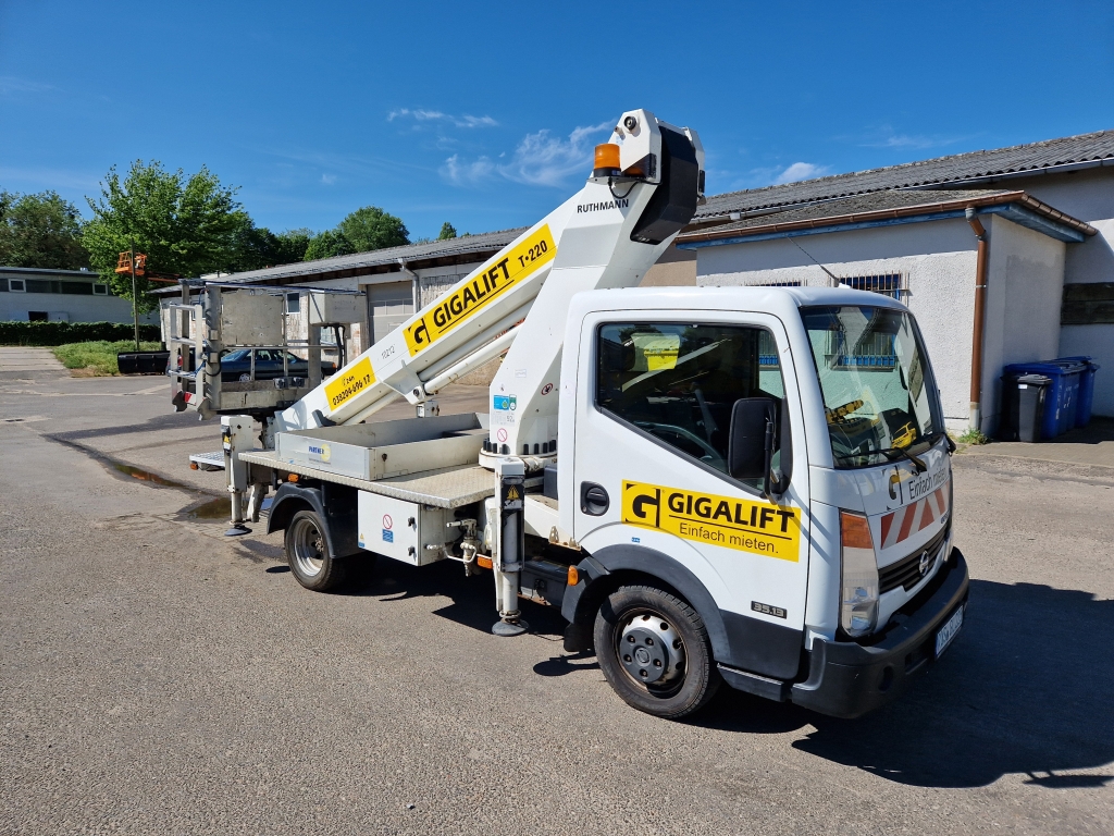 LKW-Arbeitsbühne-Ruthmann TB 220 auf Nissan Cabstar 35.12 (10212 ...